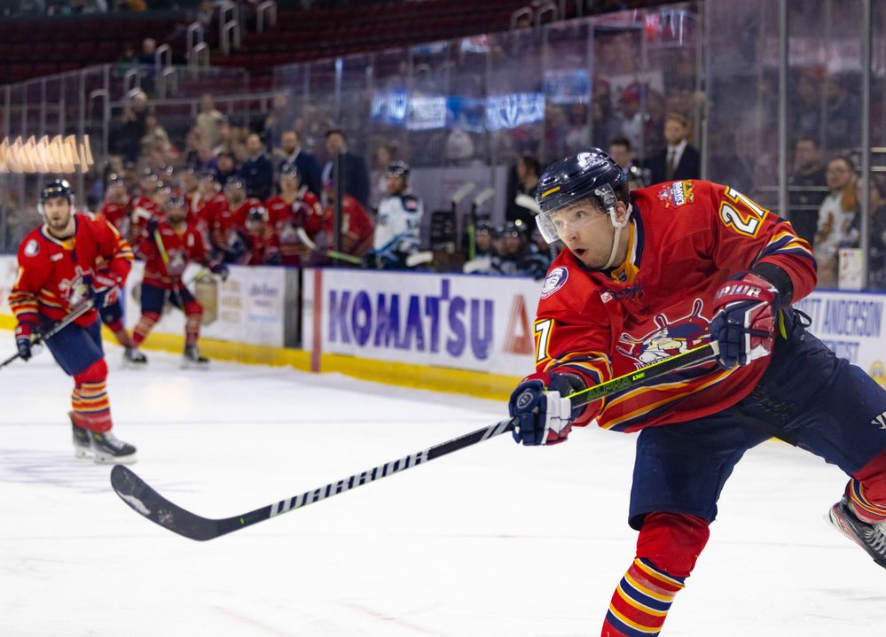 Rivermen Sign Veteran Forward Mike Gelatt